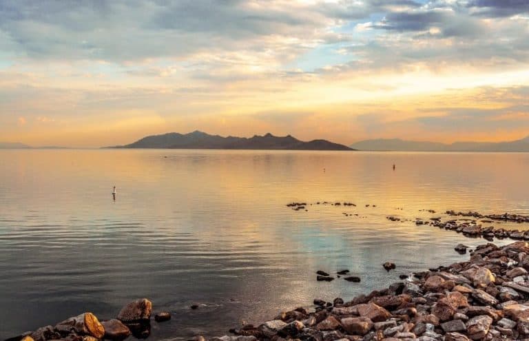 Explore the Wonders of Utah's Great Salt Lake : LakeLubbers